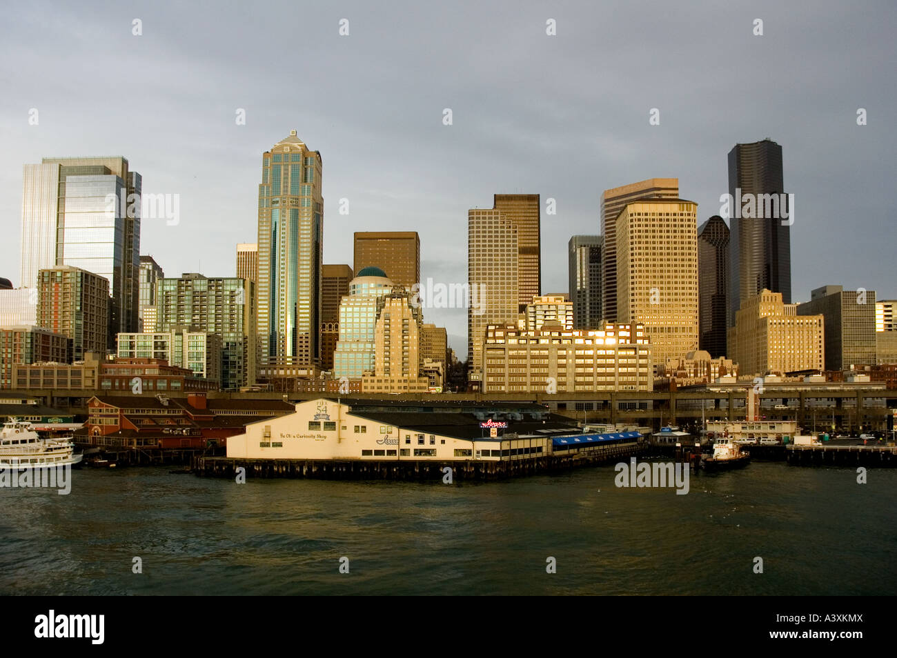 Seattle Washington from Puget Sound Stock Photo - Alamy