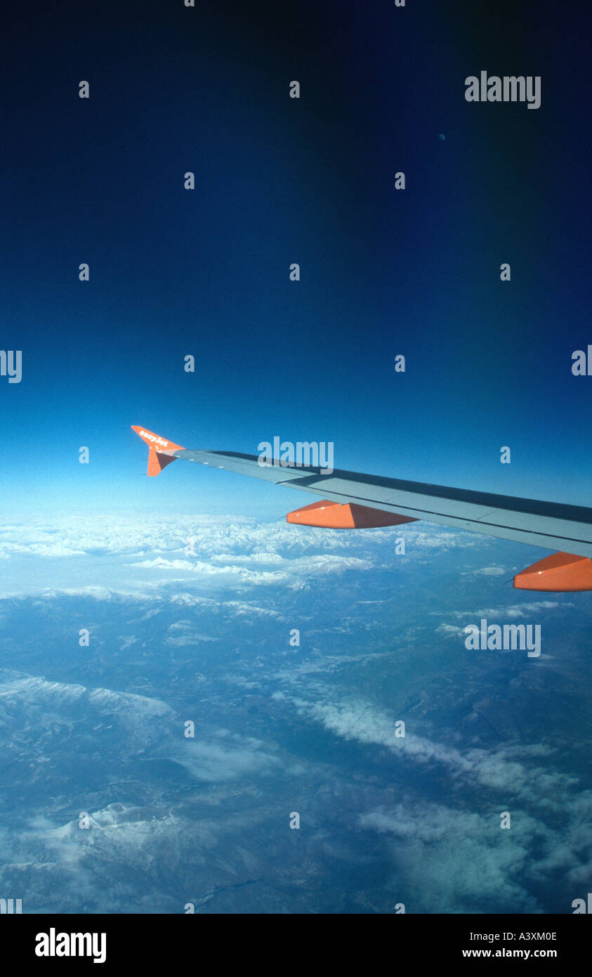 Winglet wingtip wing airplane easyjet hi-res stock photography and ...