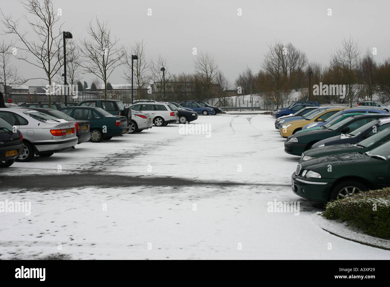 Office Workers trudge through the snow Stock Photo - Alamy