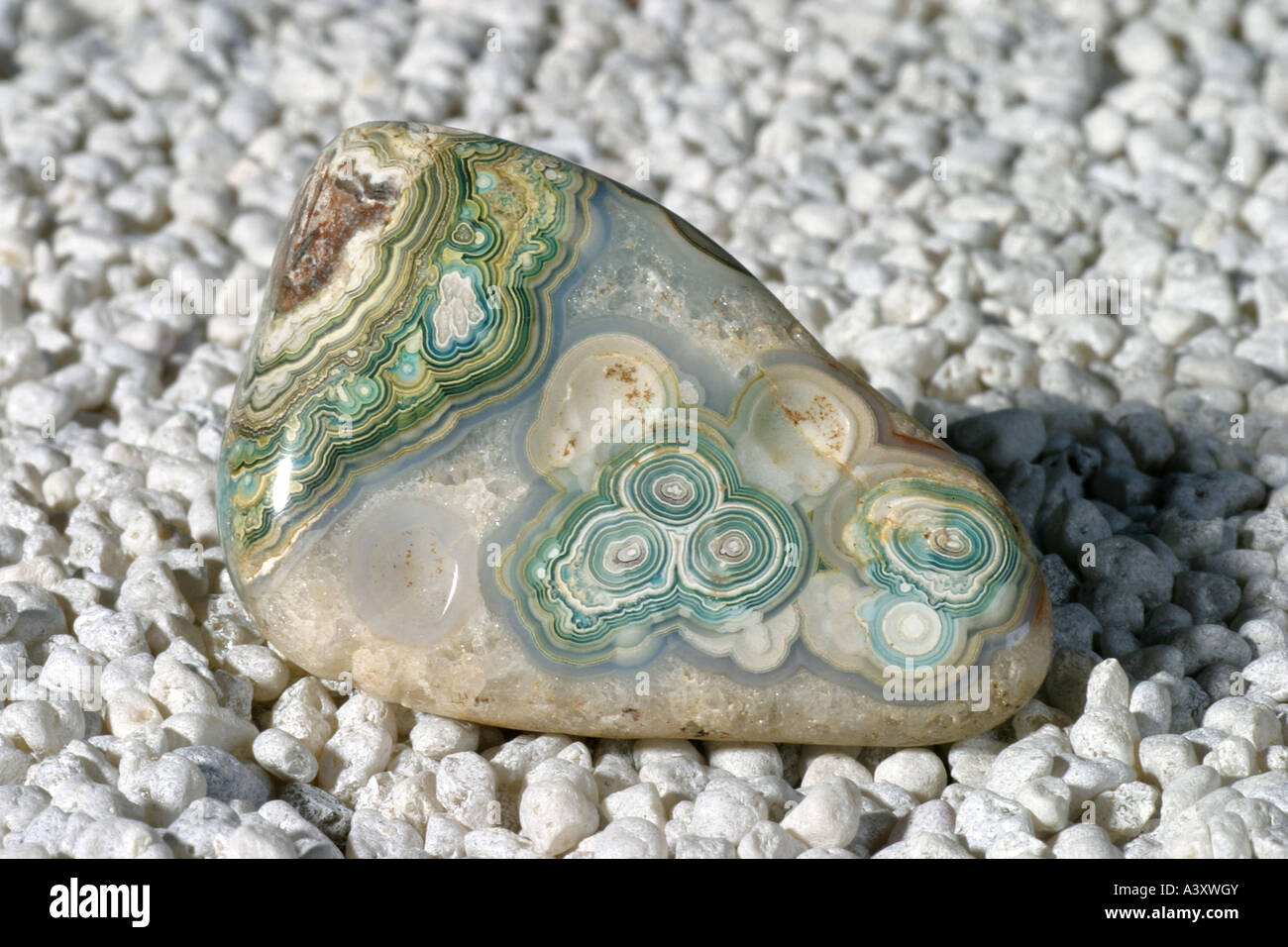 Quartz deposits hi-res stock photography and images - Alamy