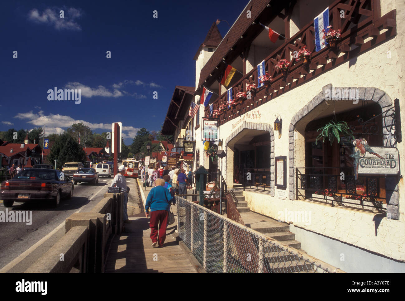 Downtown helen georgia hi-res stock photography and images - Alamy