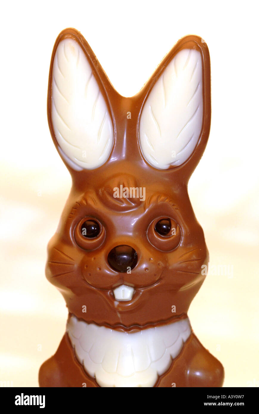 Easter rabbit made of chocolate Stock Photo - Alamy