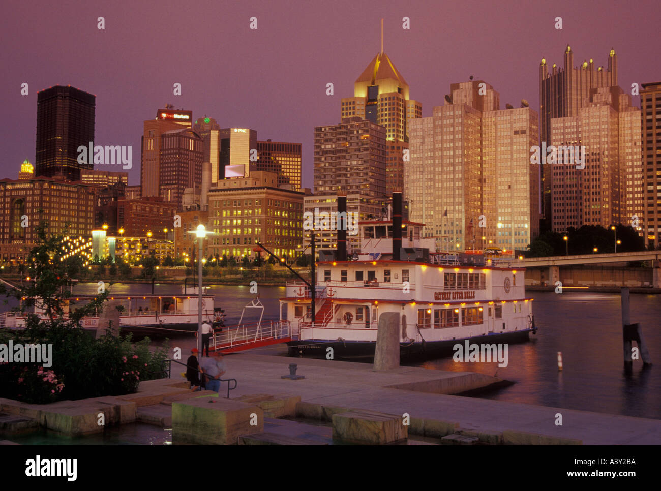 Allegheny riverfront park hi-res stock photography and images - Alamy