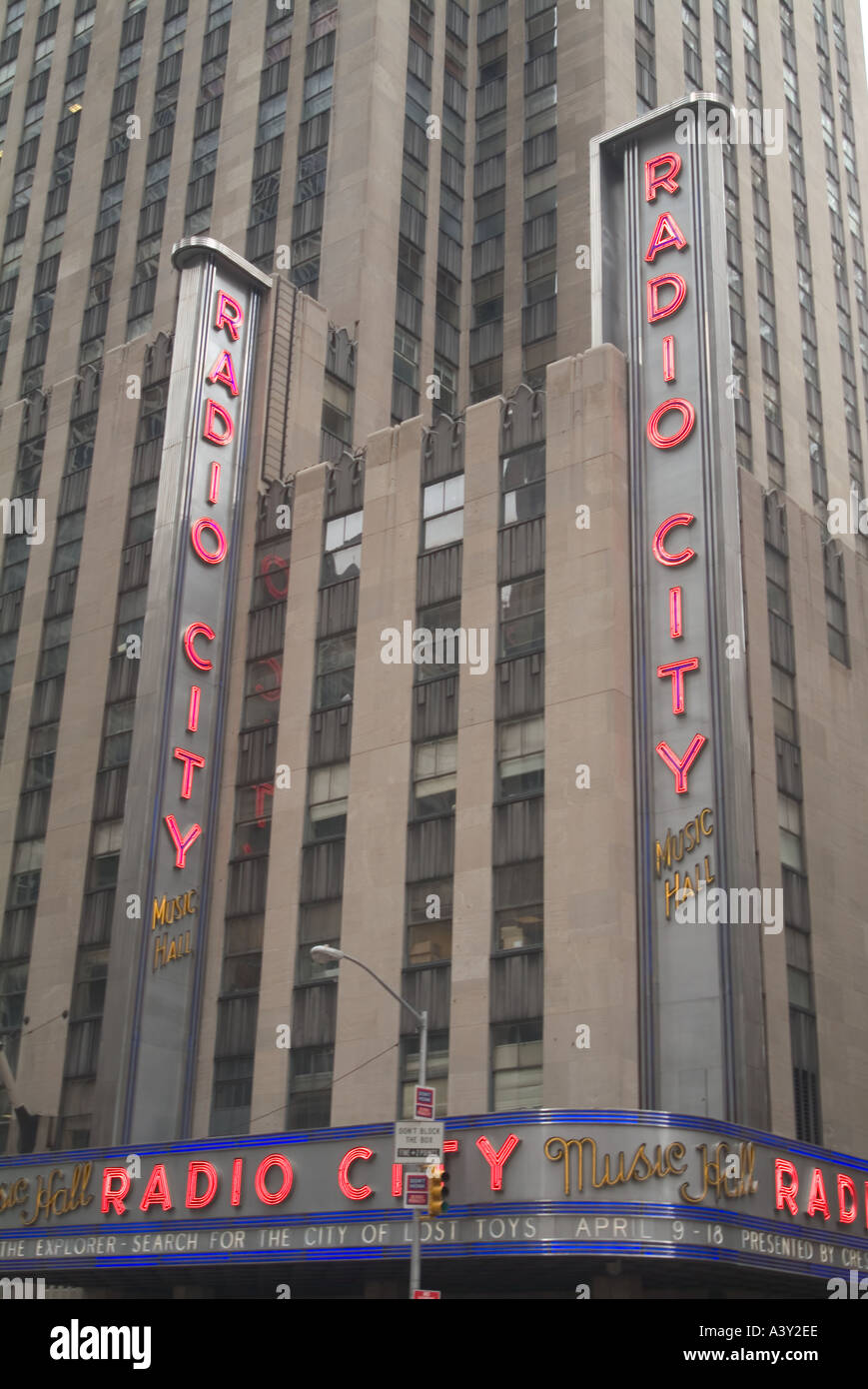 Radio City Music Hall New York City external building design ...