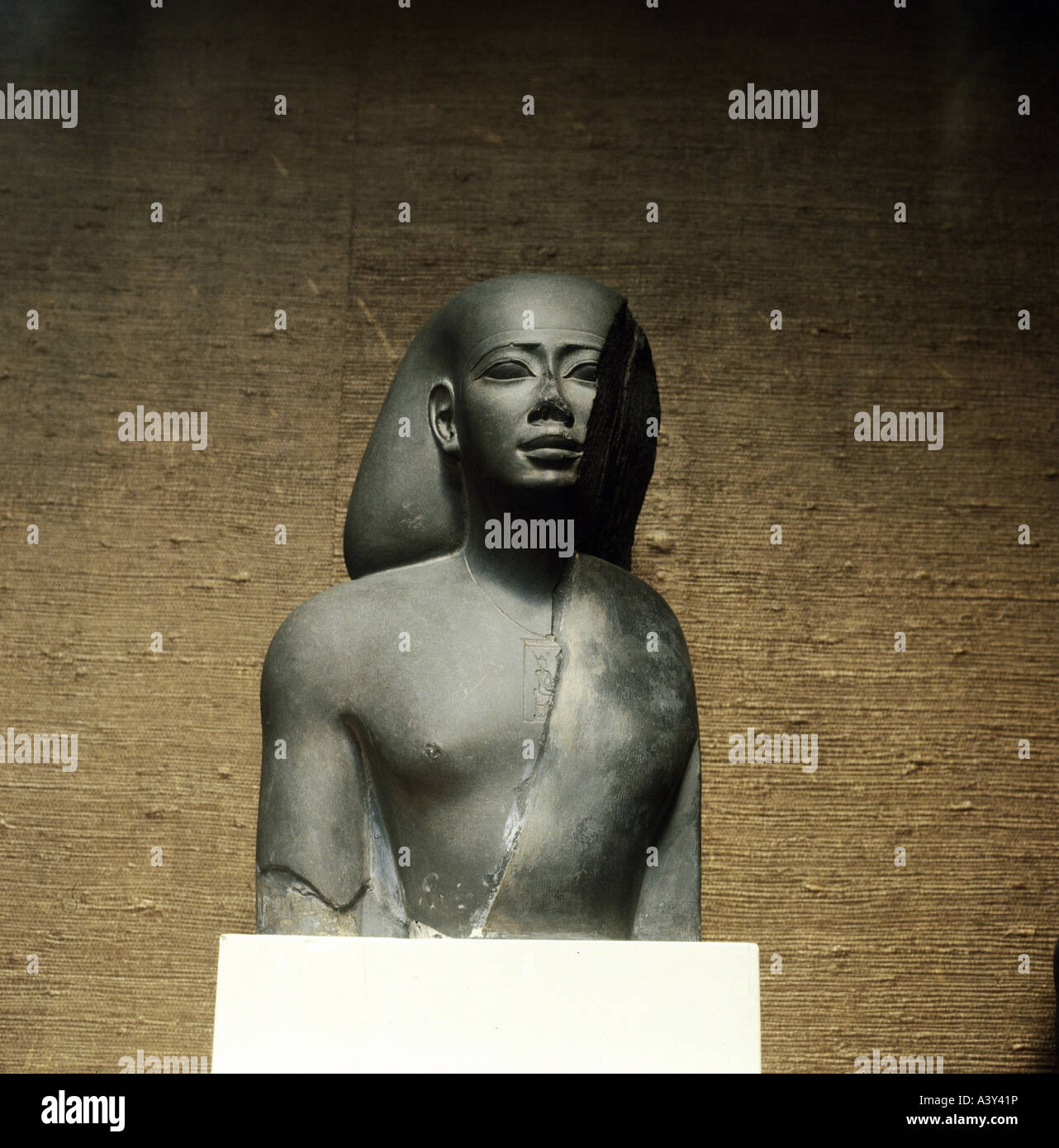 fine arts, ancient world, Egypt, Third Intermediate Period, sculpture ...