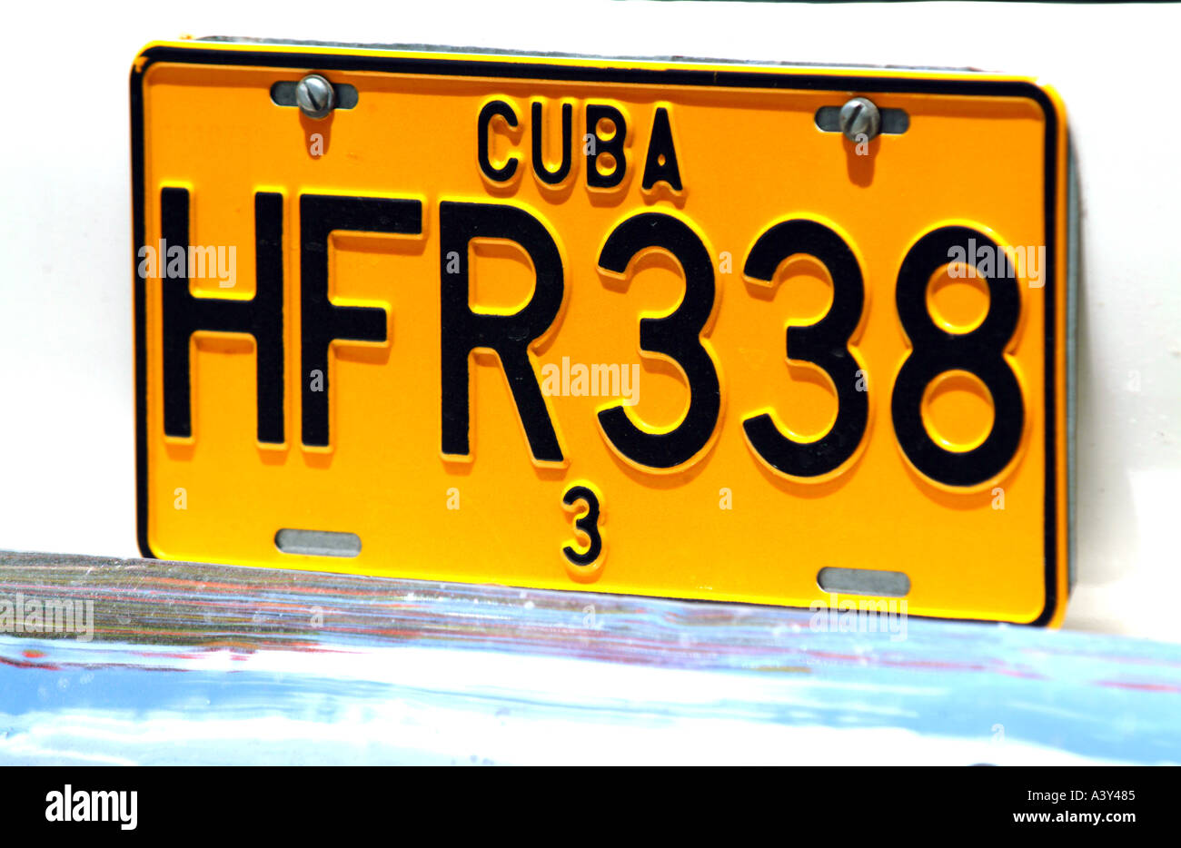 cuba number plate registration Stock Photo - Alamy