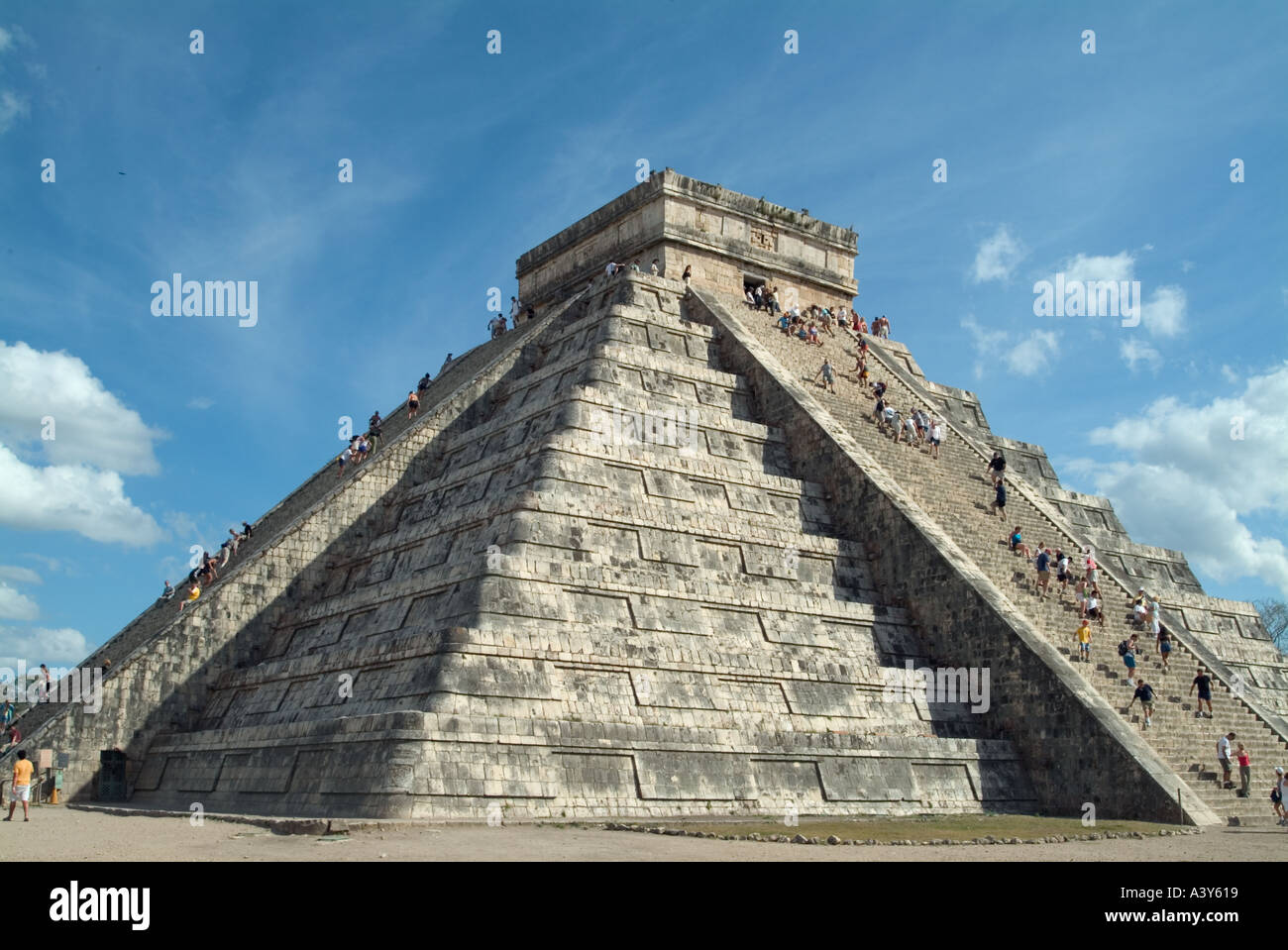 Chichen Itza ancient mayan city great pyramid 365 steps high Riviera ...