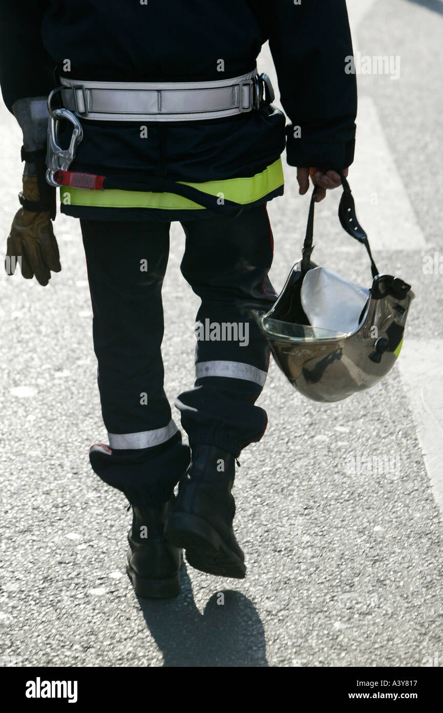French fireman hi-res stock photography and images - Alamy