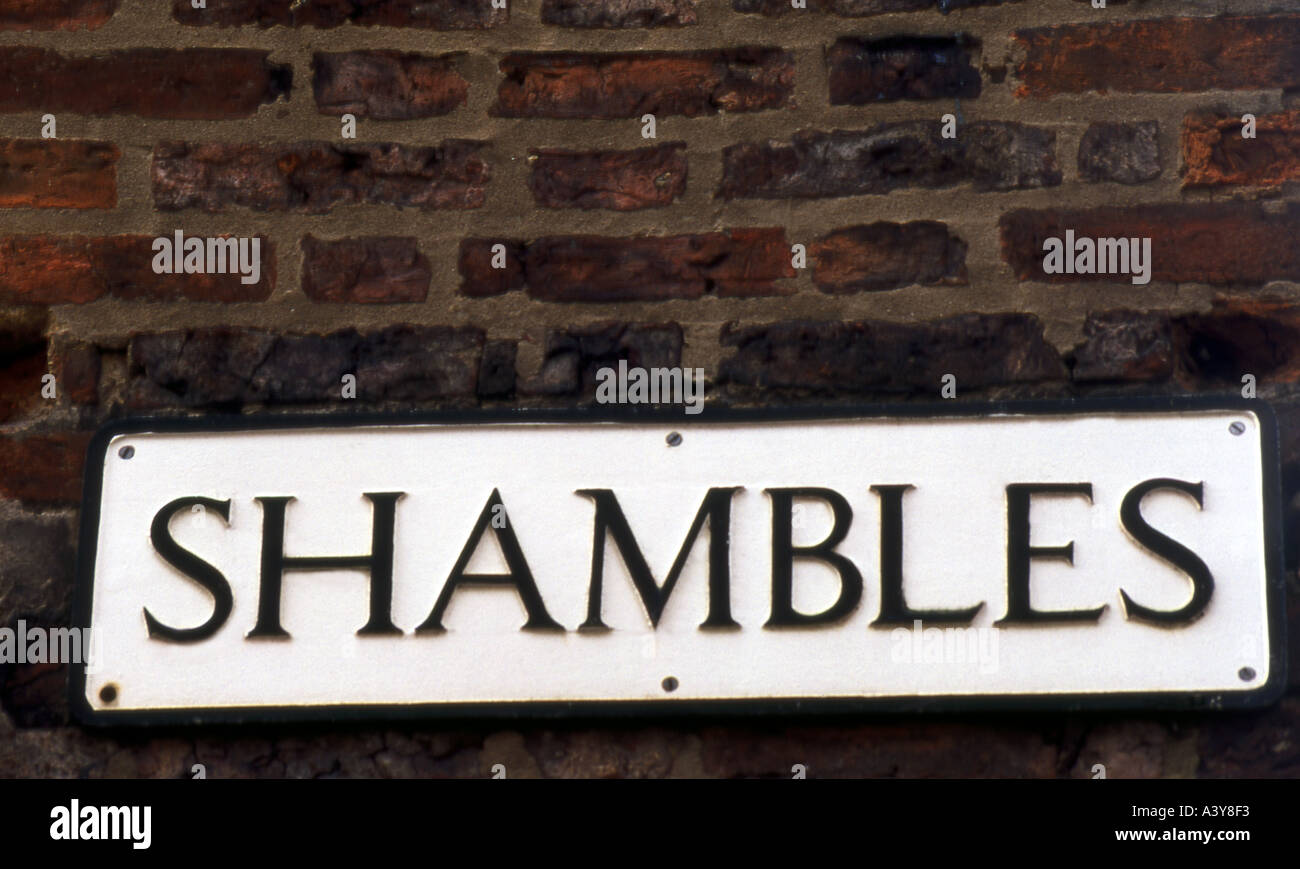 Shambles street sign hi-res stock photography and images - Alamy
