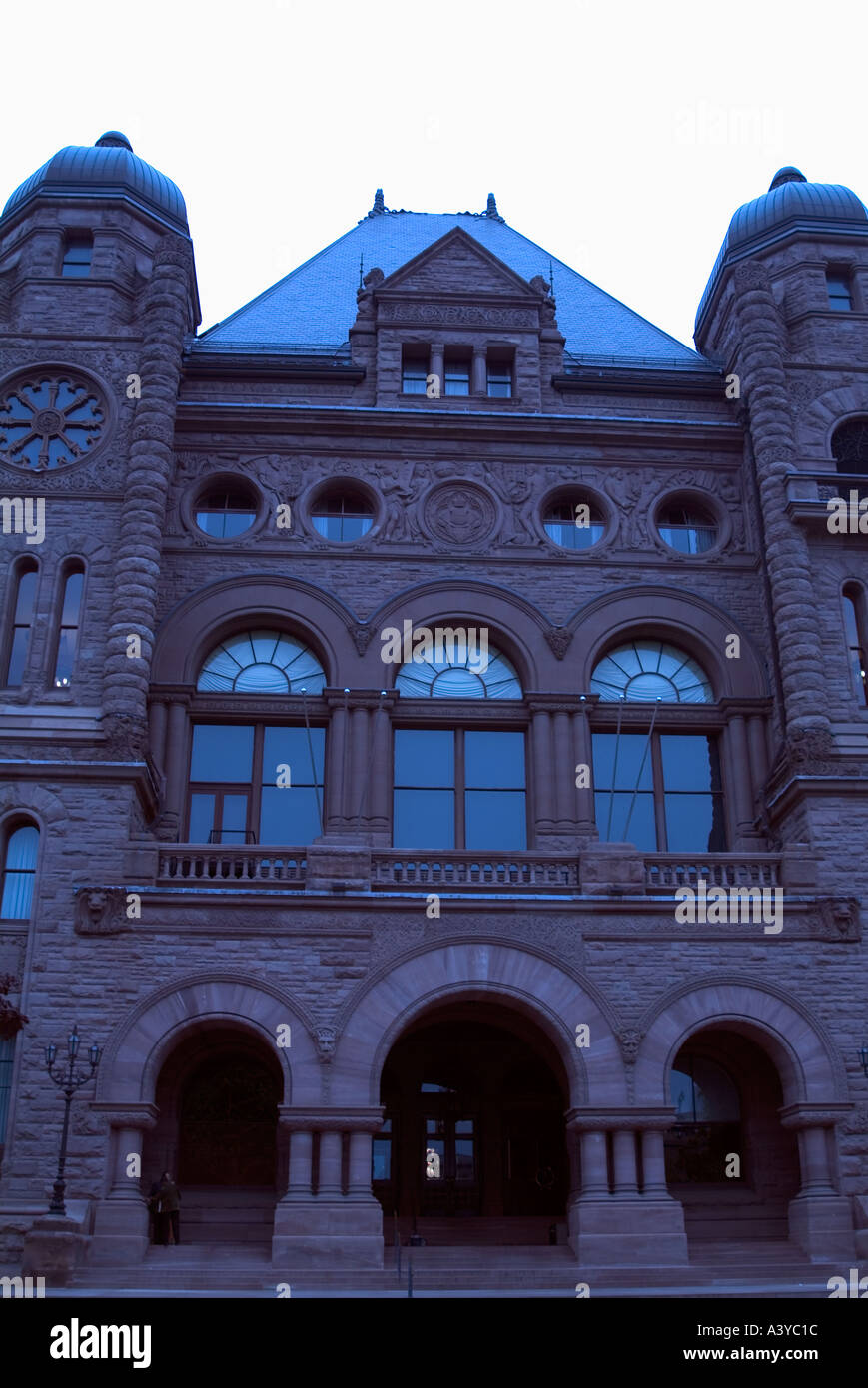 Window design building architecture downtown Toronto Canada North ...