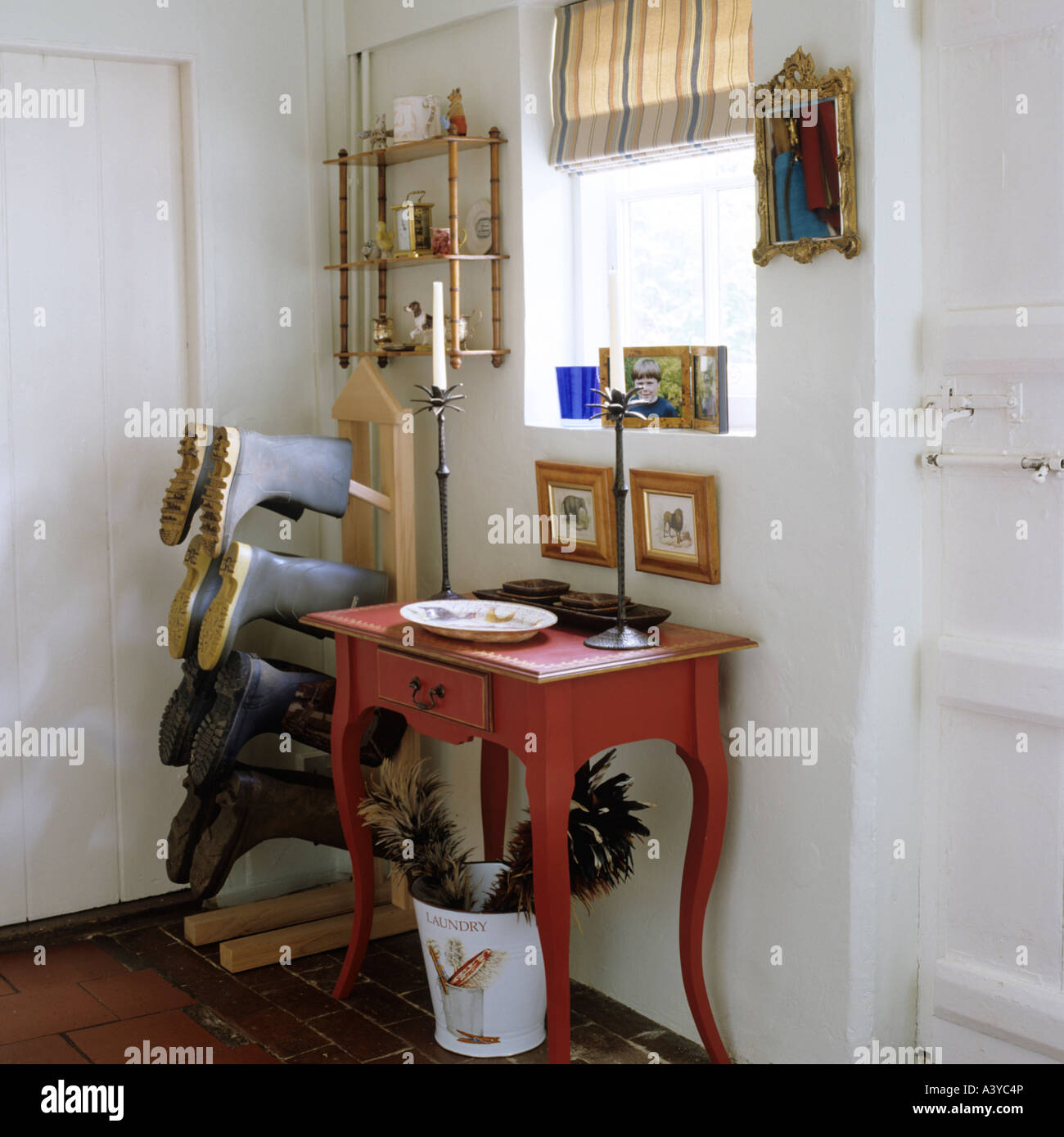 Entrance hall country home hi-res stock photography and images - Alamy