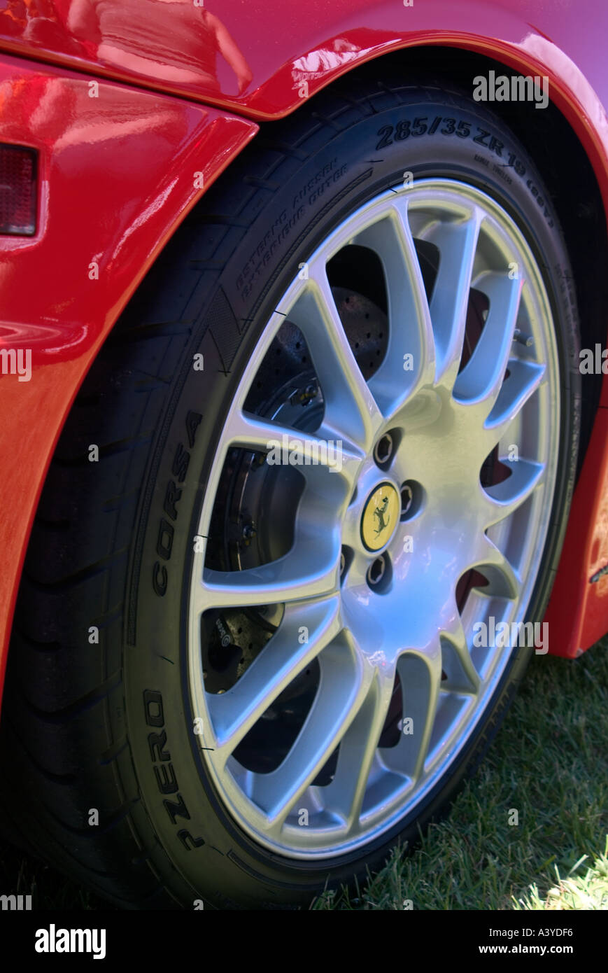 Ferrari pit garages hi-res stock photography and images - Alamy