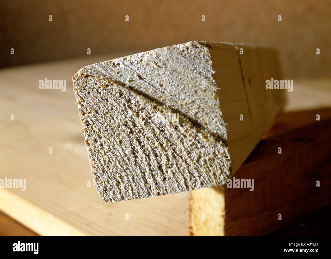 cut off angle in timberbeam Stock Photo - Alamy