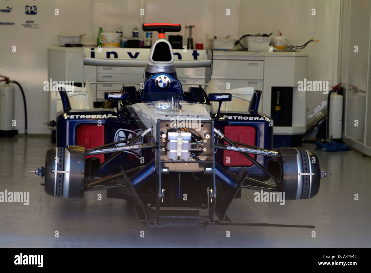 Formula 1 car front garage hi-res stock photography and images - Alamy