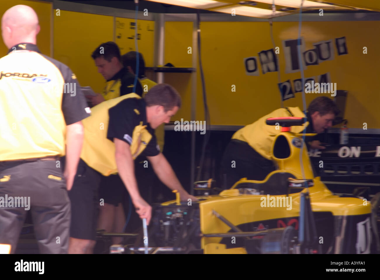 Inside pit garage hi-res stock photography and images - Alamy