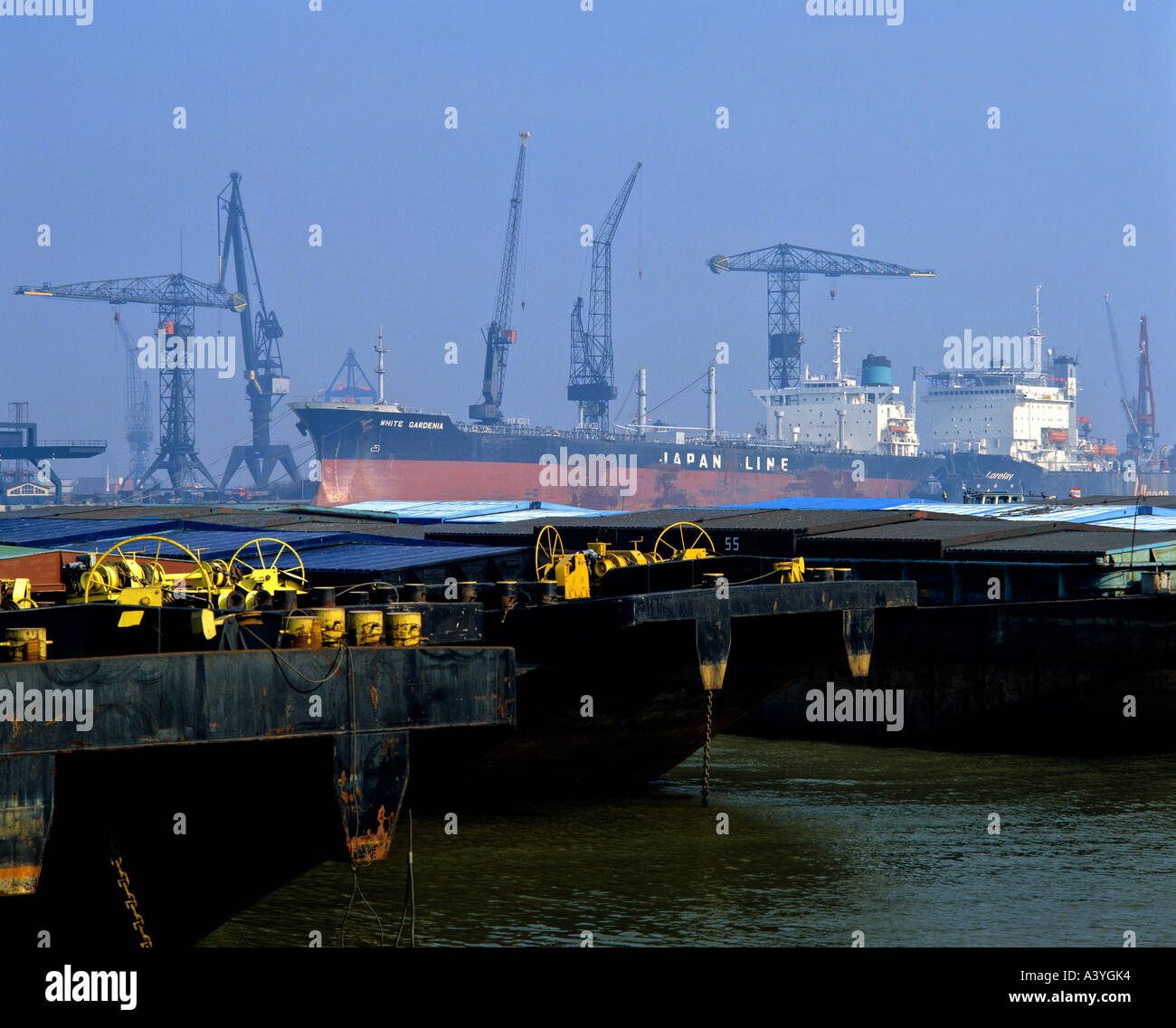 Rotterdam Europoort Port Terminal Netherlands Stock Photos & Rotterdam ...