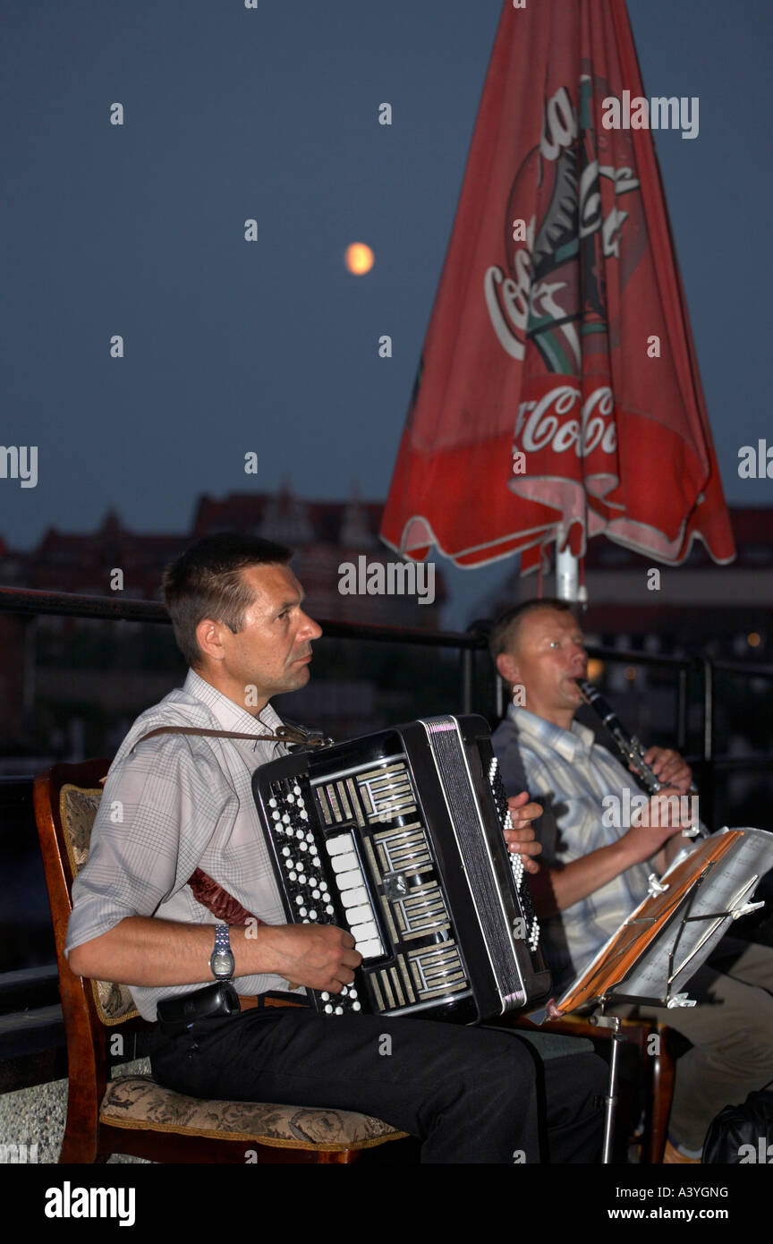 Polish busker hi-res stock photography and images - Alamy