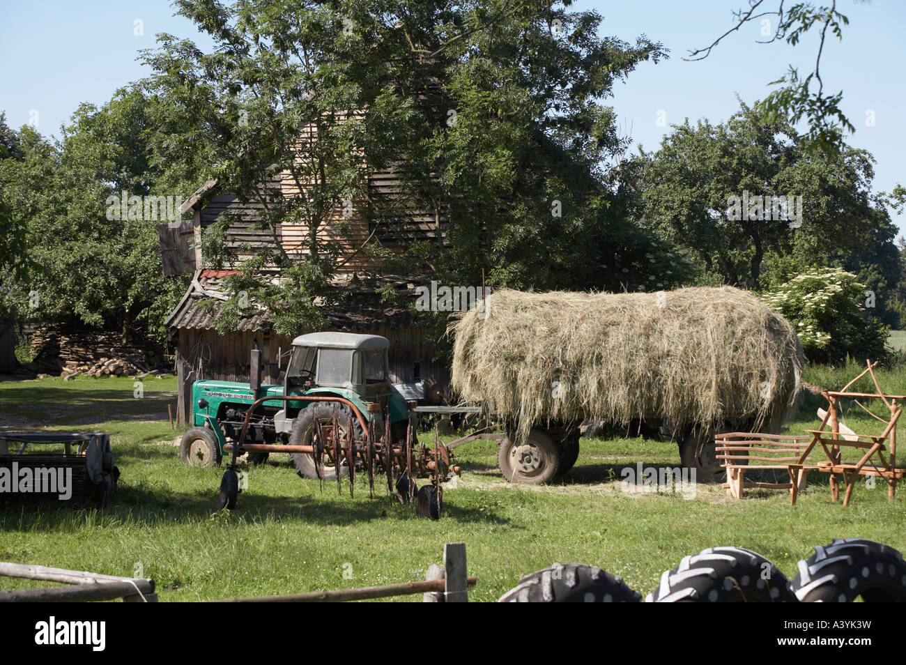 Farmers with harvested hay hi-res stock photography and images - Alamy