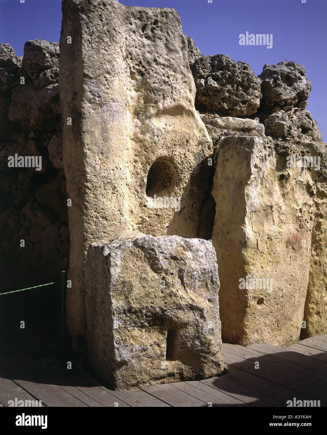 Orthostat hi-res stock photography and images - Alamy