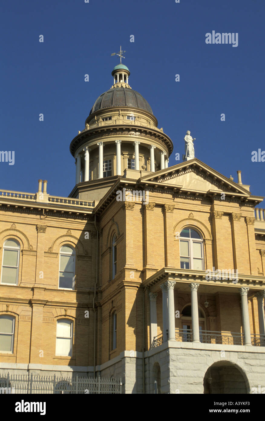 Placer dome hi-res stock photography and images - Alamy