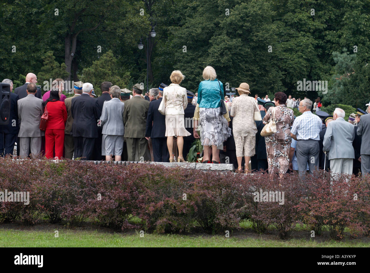 A crowd attending a memorial service Stock Photo - Alamy