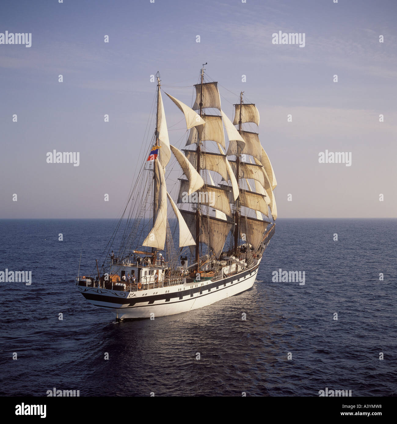 The simon bolivar training ship hi-res stock photography and images - Alamy