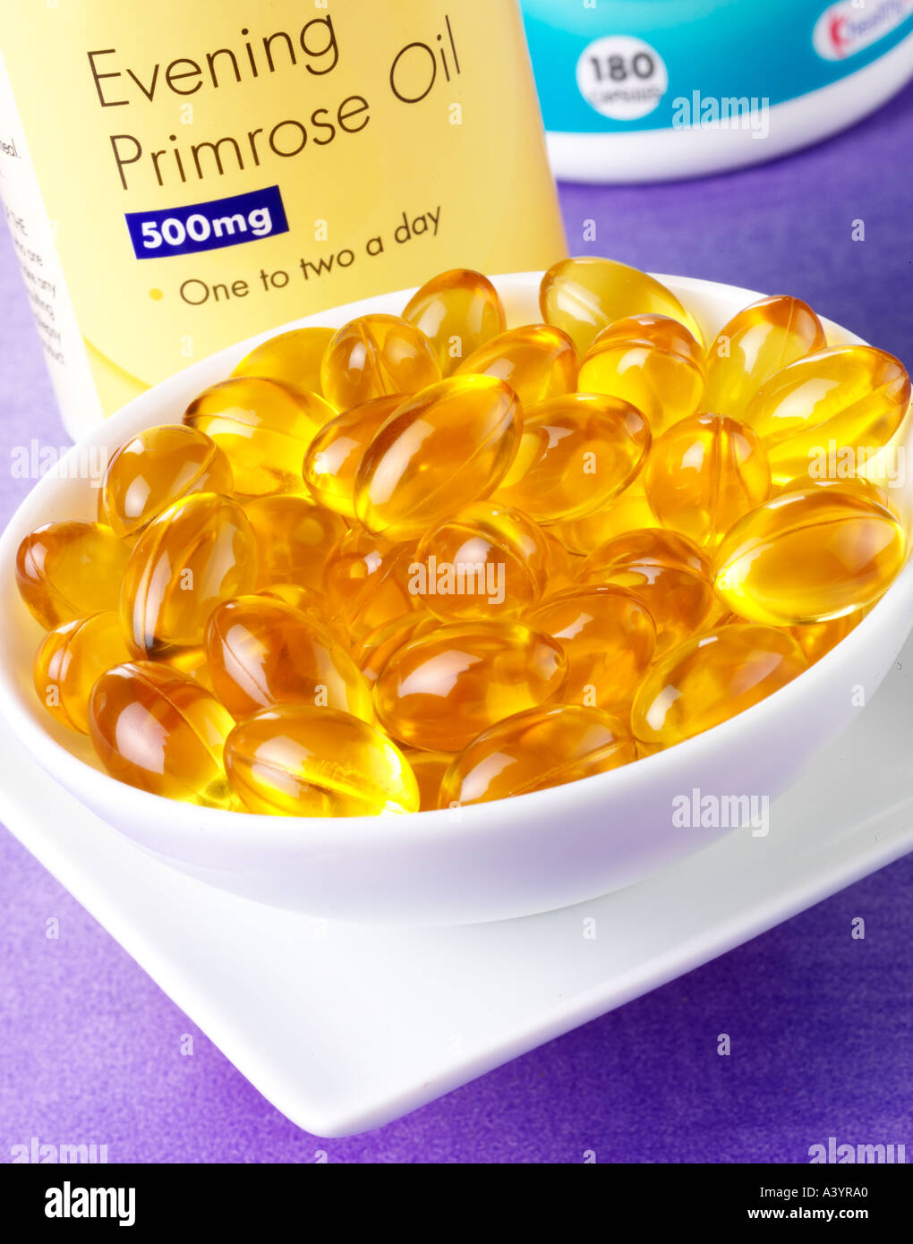 EVENING PRIMROSE OIL CAPSULES Stock Photo - Alamy