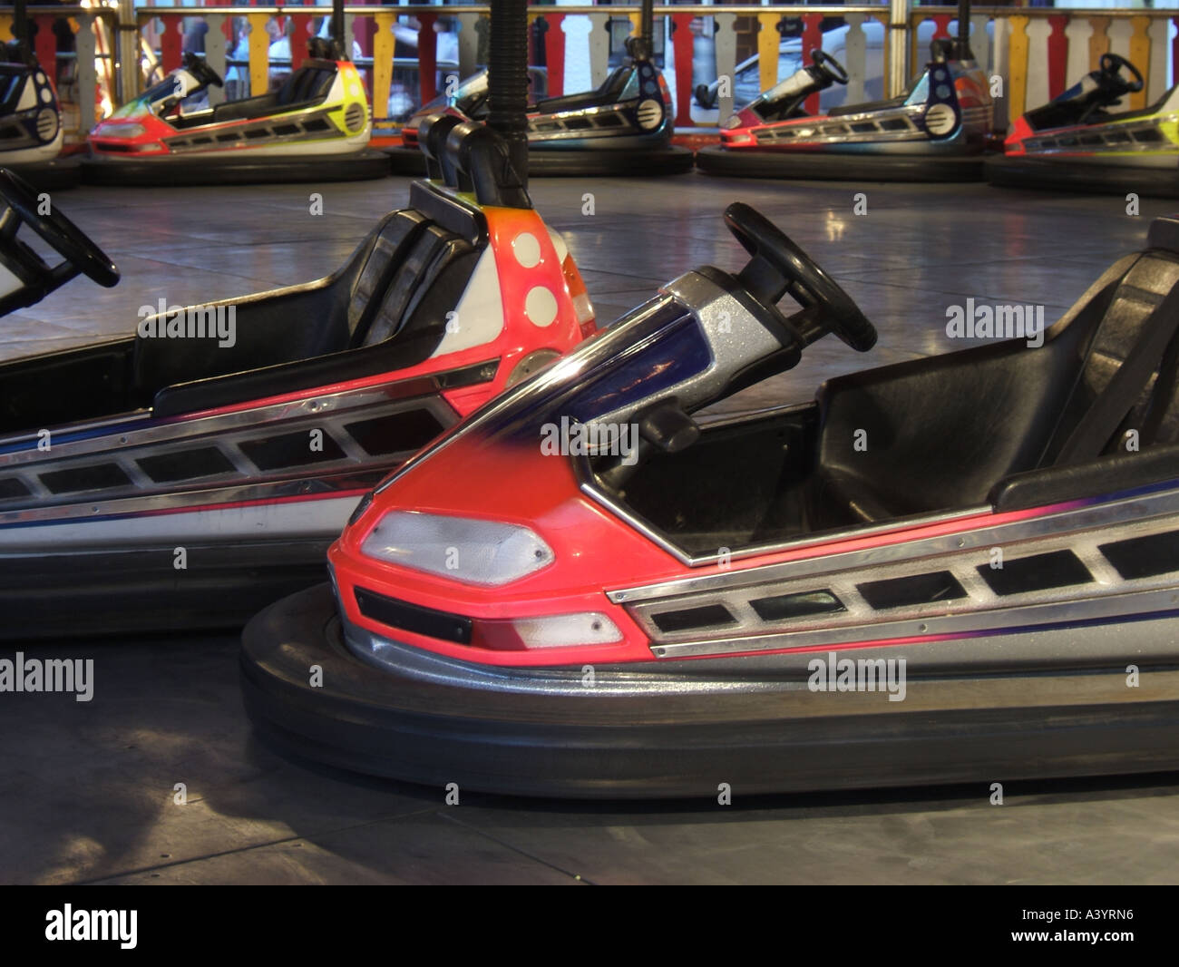 dodgem ride in fairground Stock Photo - Alamy