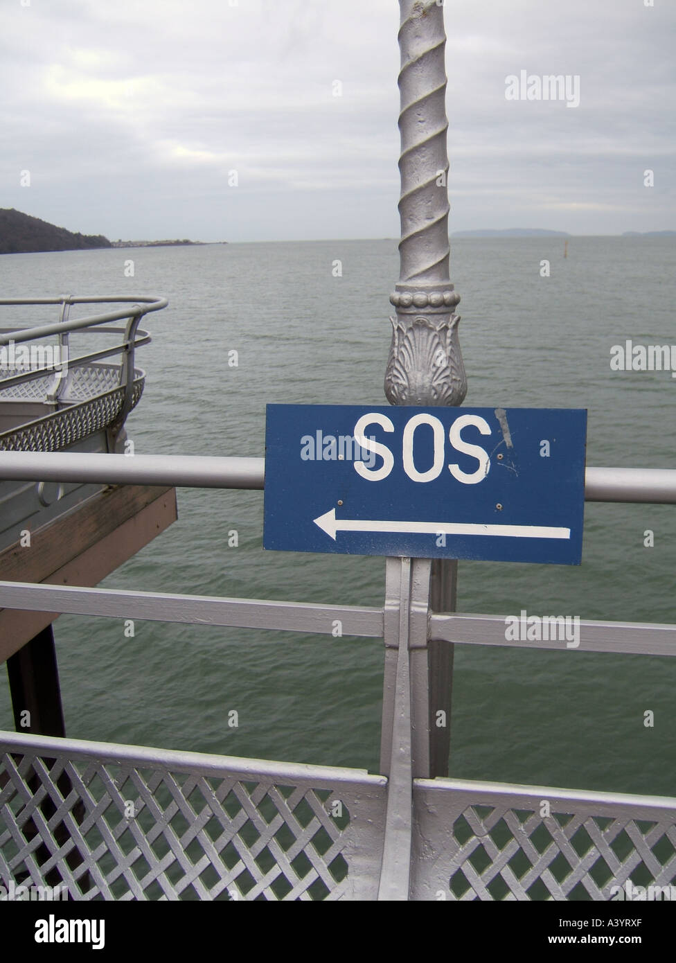 Man overboard sign hi-res stock photography and images - Alamy