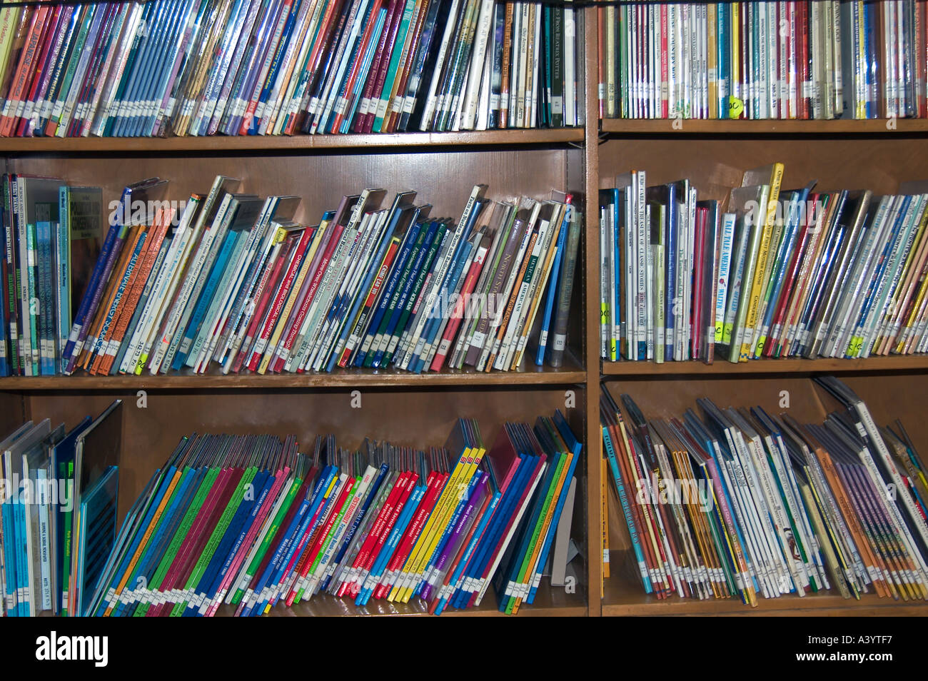 Boy stand library hi-res stock photography and images - Alamy