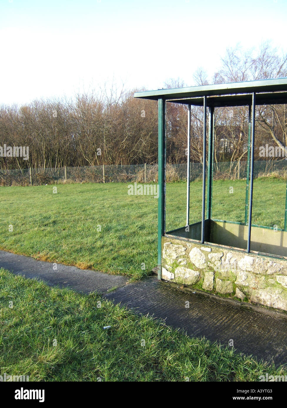 empty bus stop Stock Photo - Alamy
