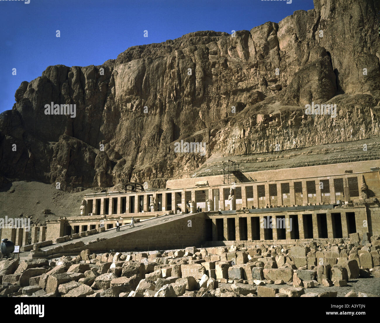 travel /geography, Egypt, Thebes, buildings, Deir el Bahri, Mortuary ...