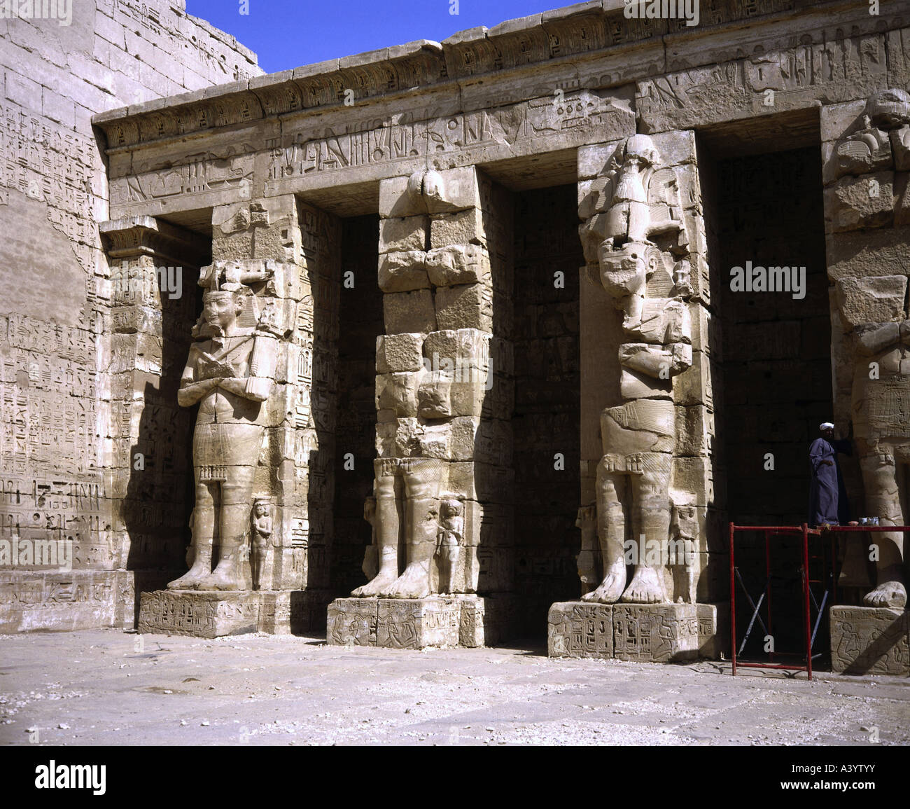Osiris pillars hi-res stock photography and images - Alamy