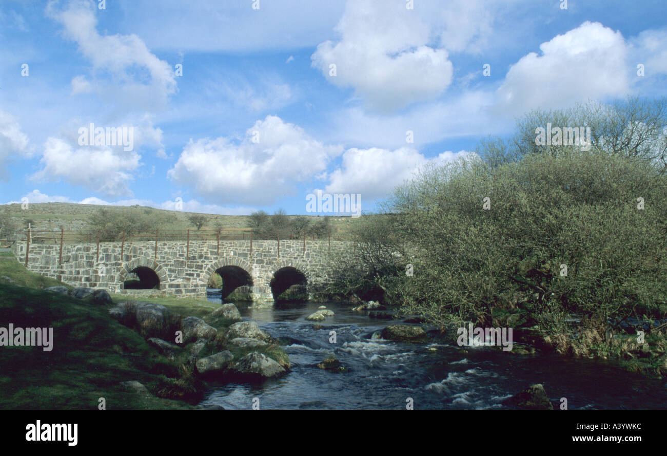 Granite Bridge Dartmoor National Park Devon England Stock Photo - Alamy