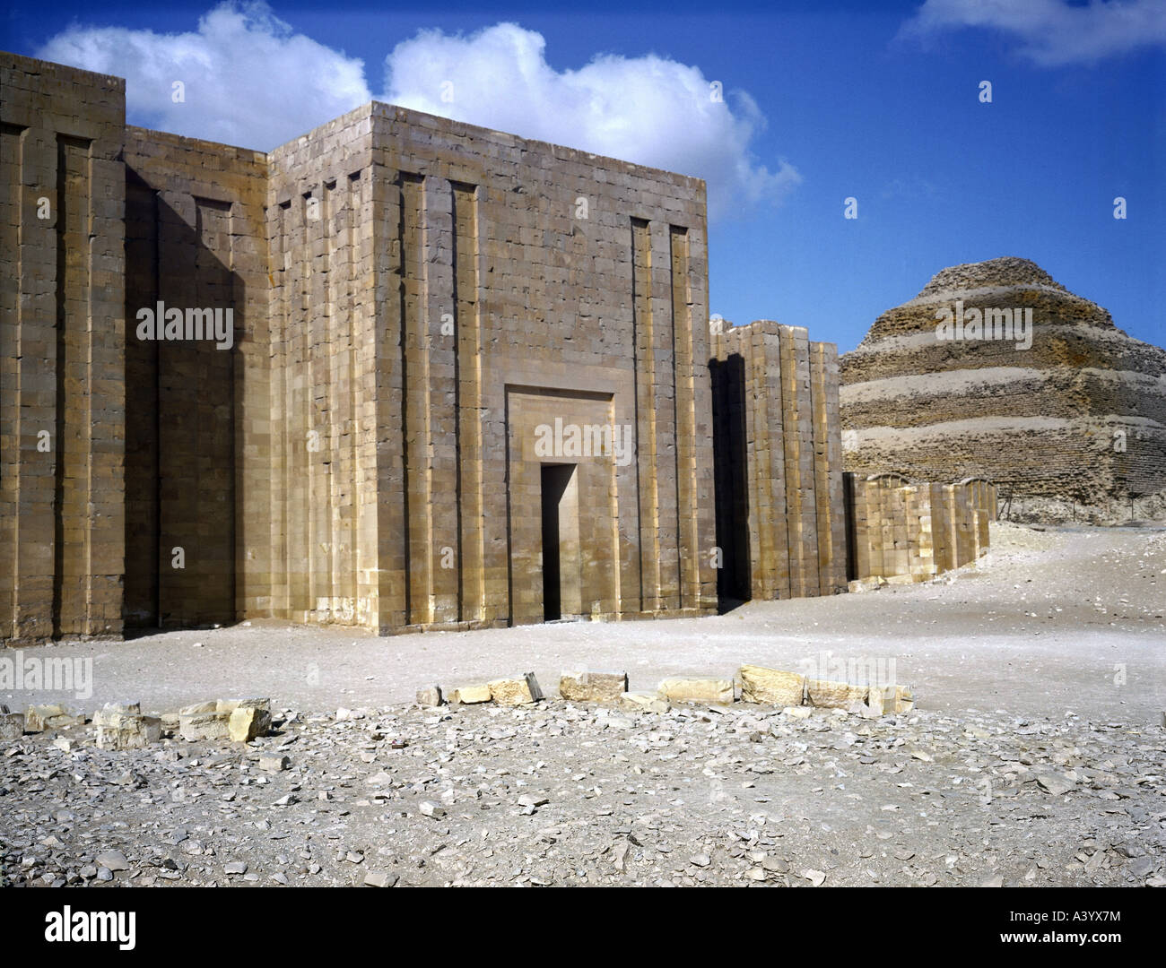 travel /geography, Egypt, Saqqara, buildings, step pyramid of Djoser ...
