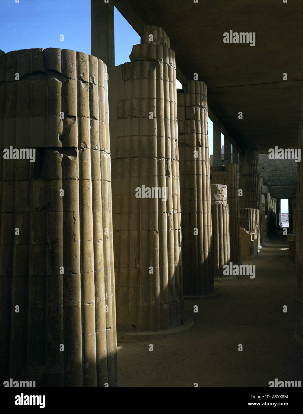 travel /geography, Egypt, Saqqara, buildings, step pyramid of Djoser ...