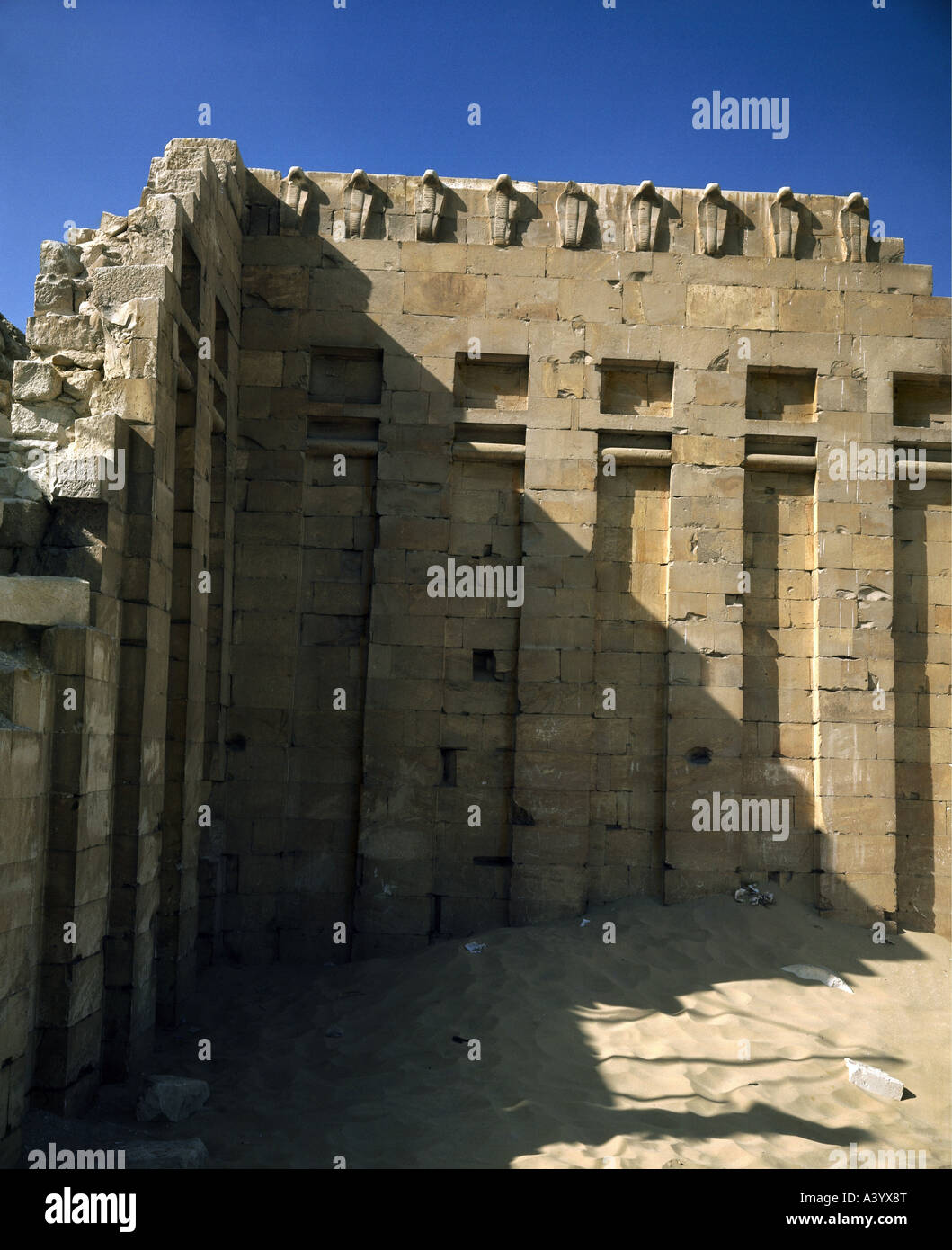 travel /geography, Egypt, Saqqara, buildings, step pyramid of Djoser ...