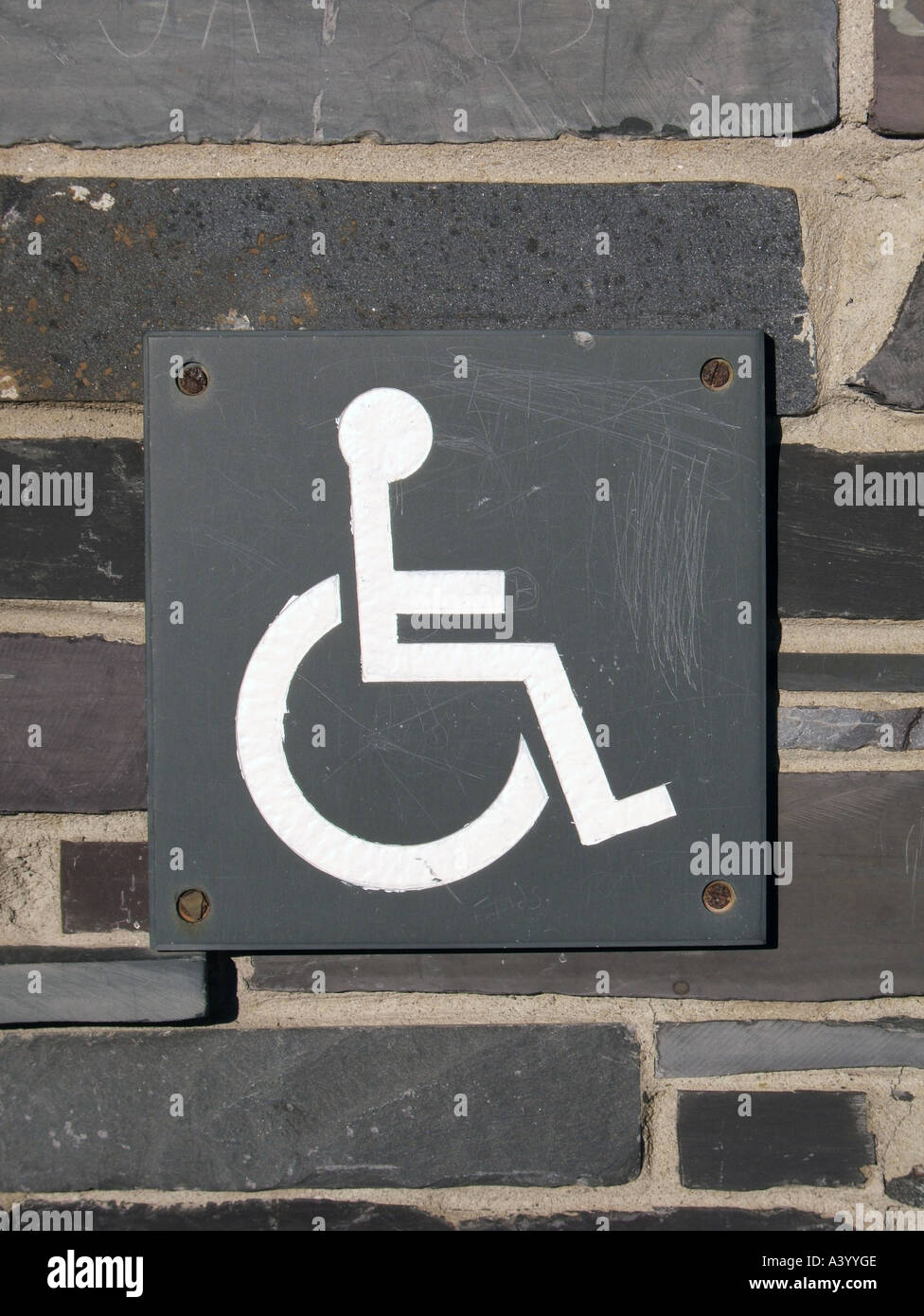 White painted sign on slate hi-res stock photography and images - Alamy