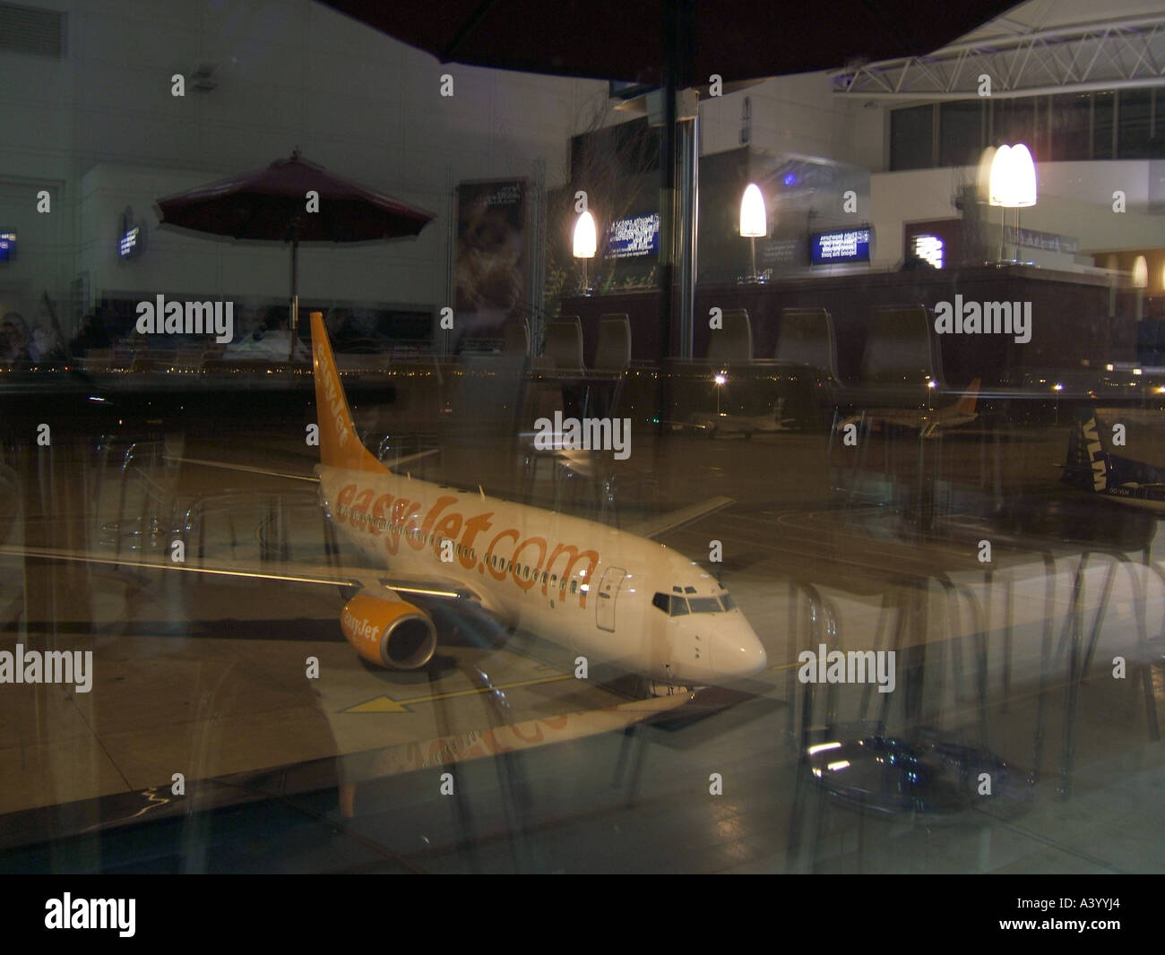 Airplane liverpool airport hi-res stock photography and images - Alamy