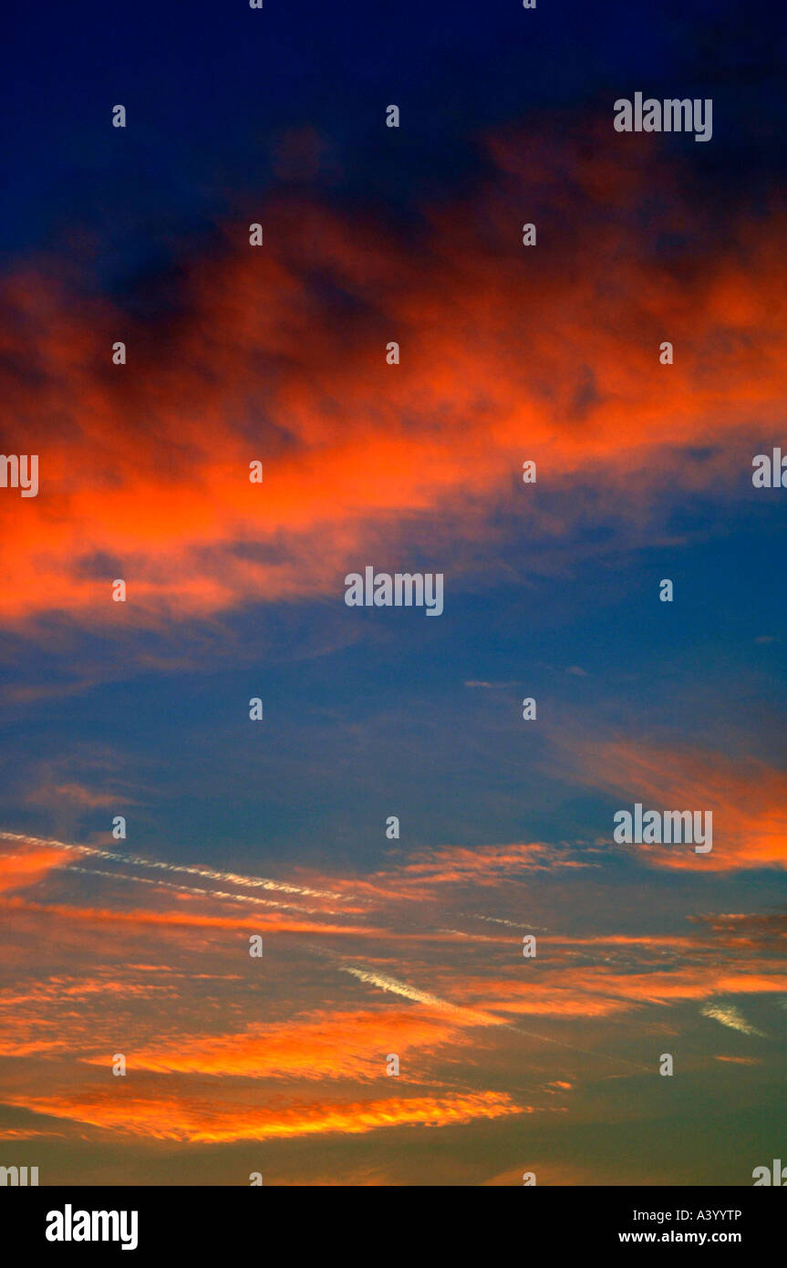 Red Sky At Night Stock Photo - Alamy
