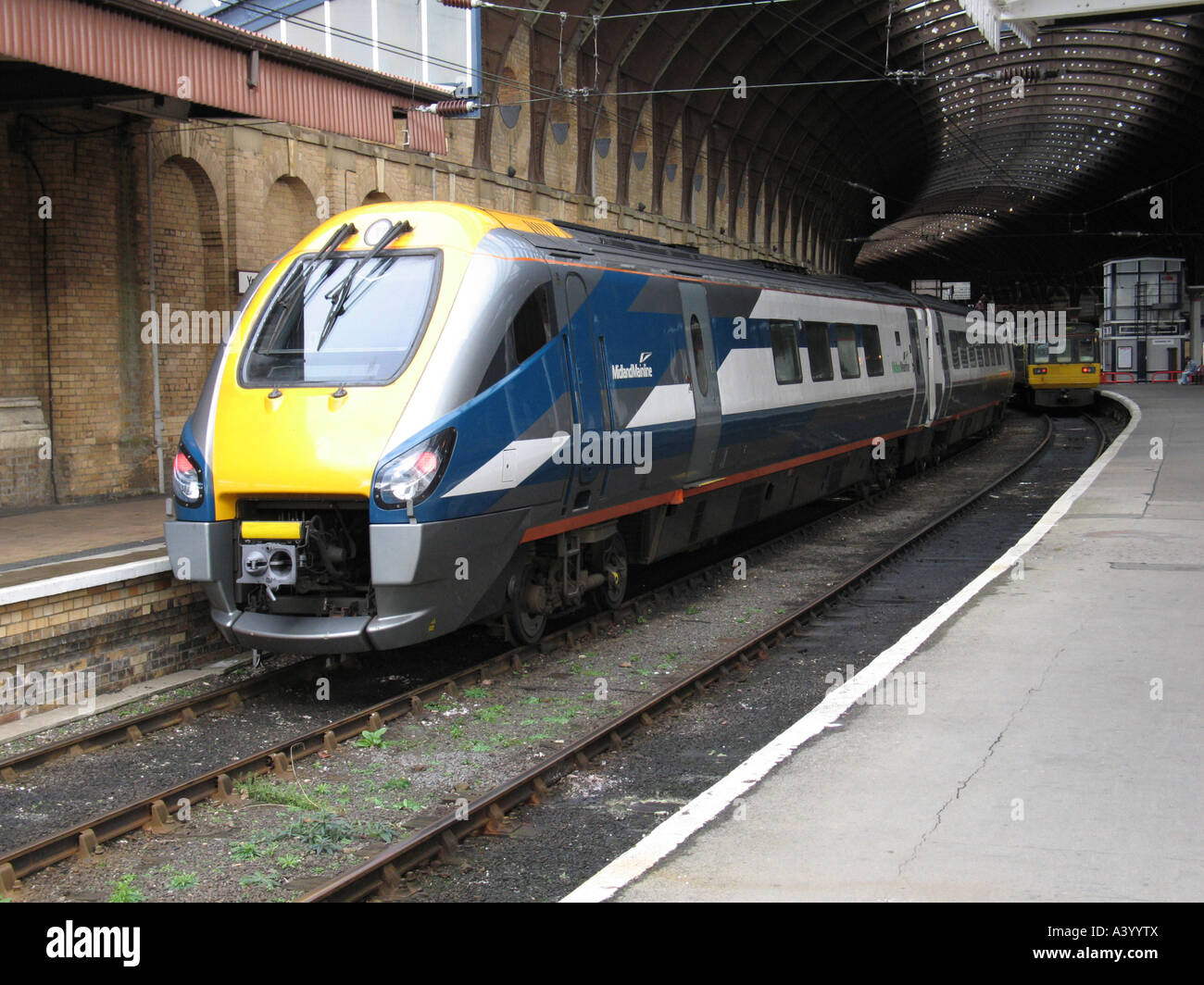 Midland mainline hi-res stock photography and images - Alamy