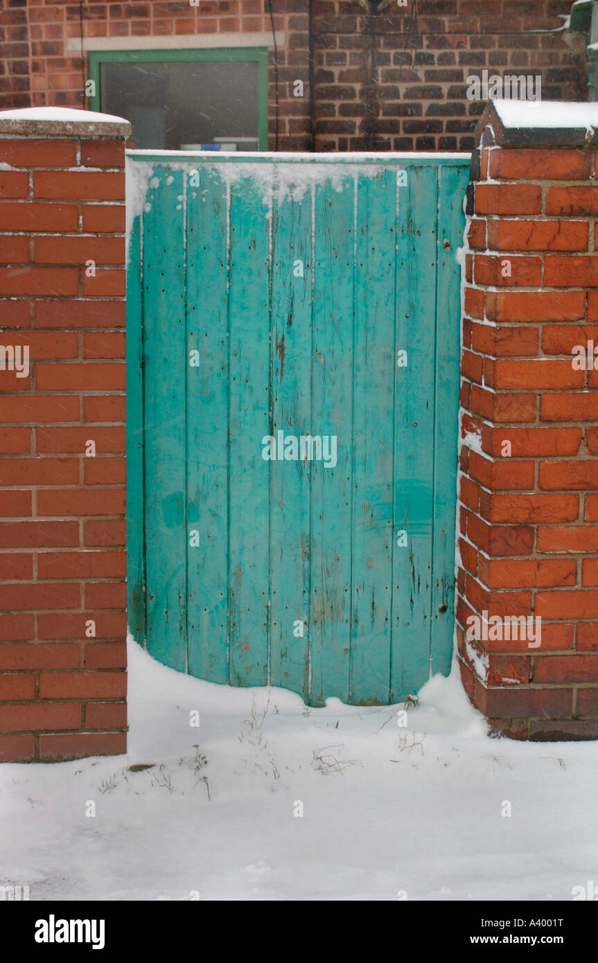 Back Ally Snow Scene Stock Photo - Alamy