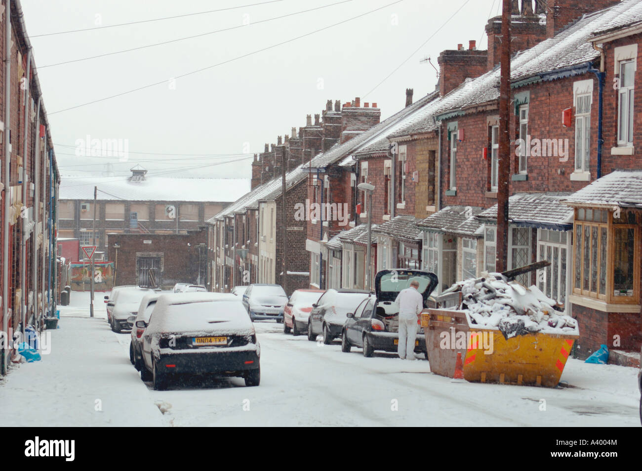Sloping Snow Covered Terraced Streets, Of Hanley In Stoke-On-Trent ...