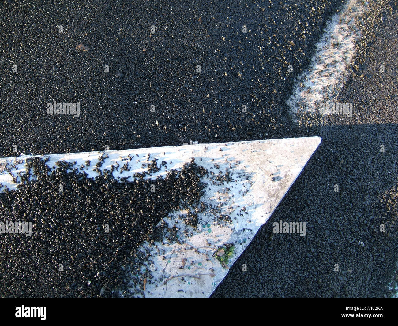 fresh tarmac on road surface Stock Photo - Alamy