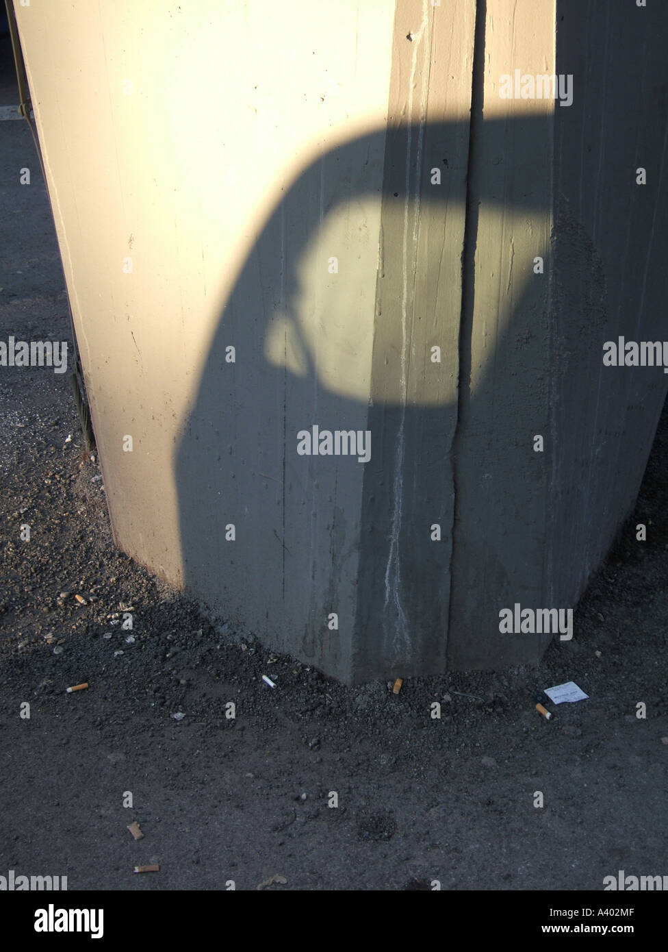 car shadow on wall Stock Photo - Alamy