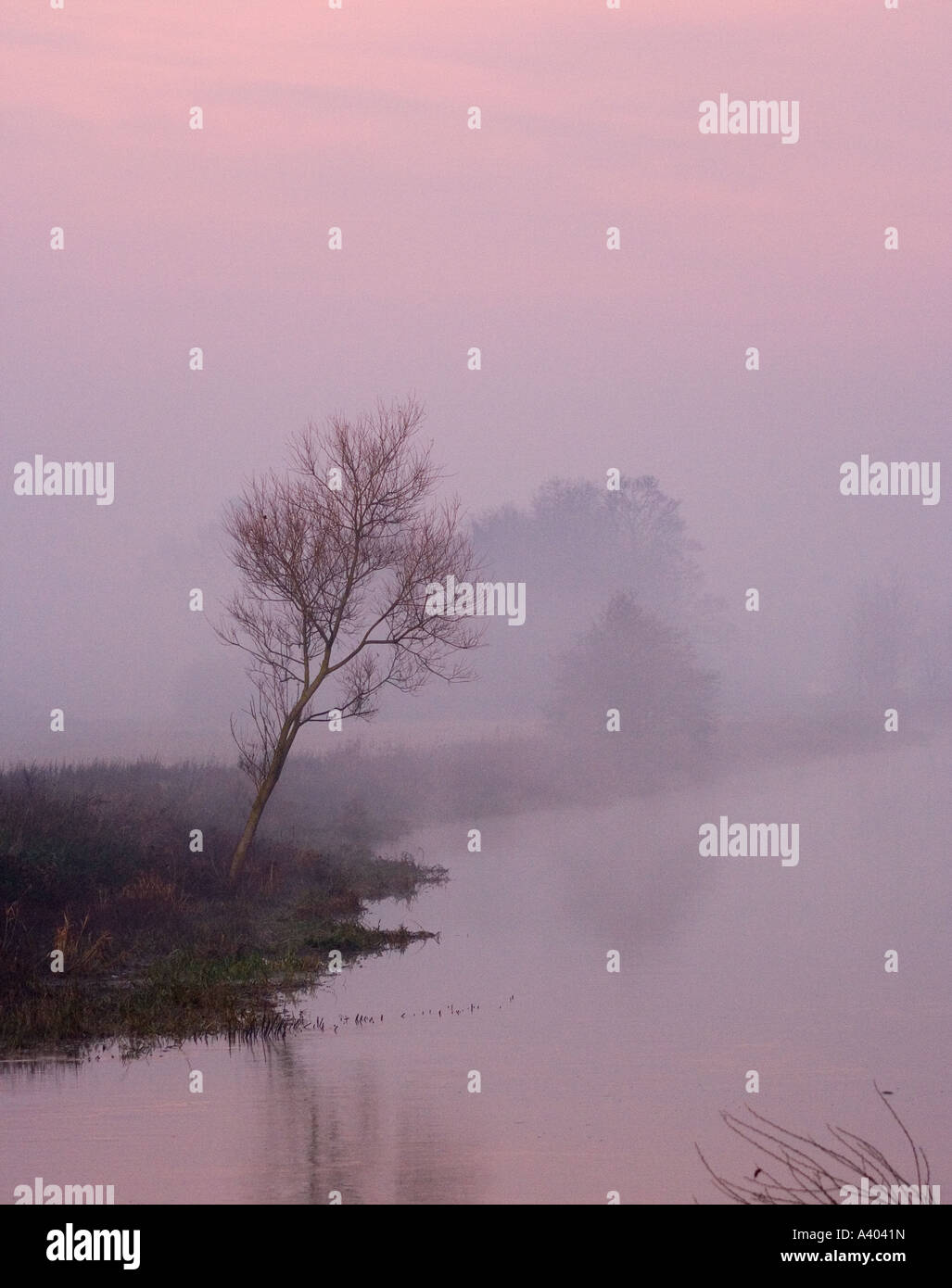 Felmersham village hi-res stock photography and images - Alamy