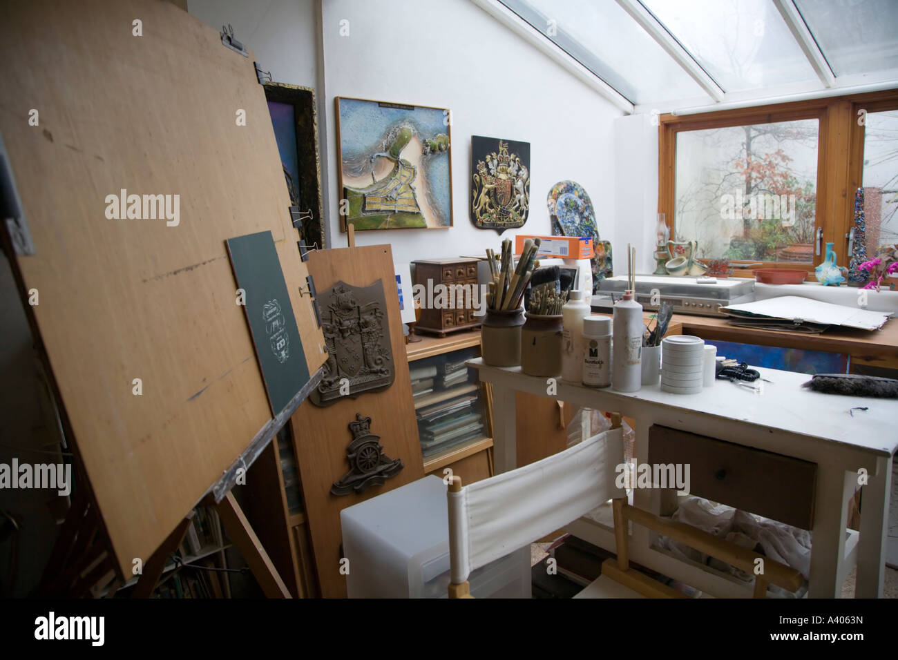 Painter studio hi-res stock photography and images - Alamy