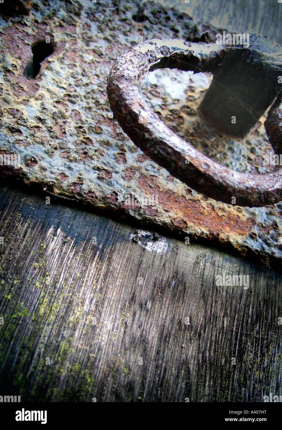 rusty door handle Stock Photo - Alamy