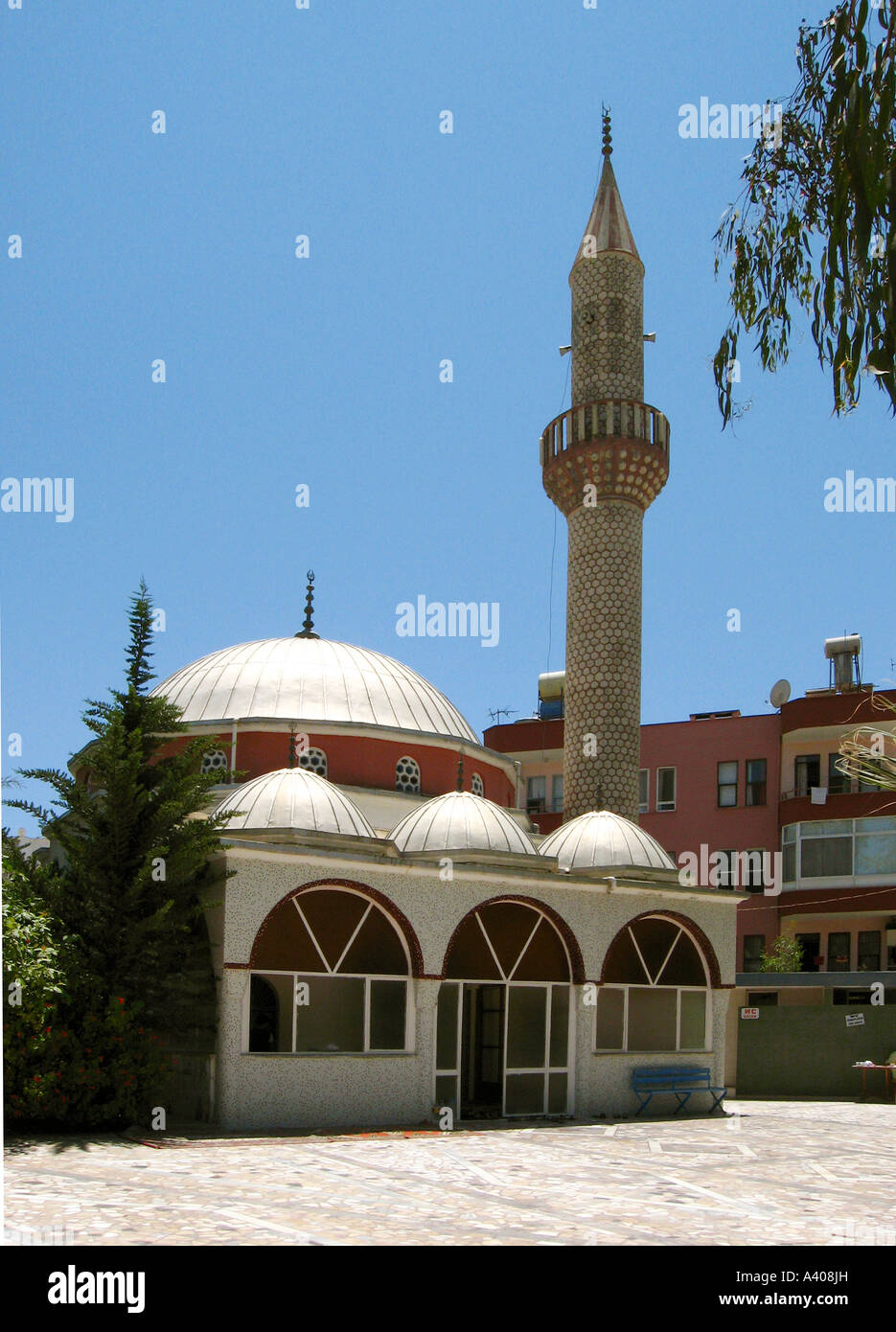 Mosque in Oba Alanya Turkey Stock Photo - Alamy