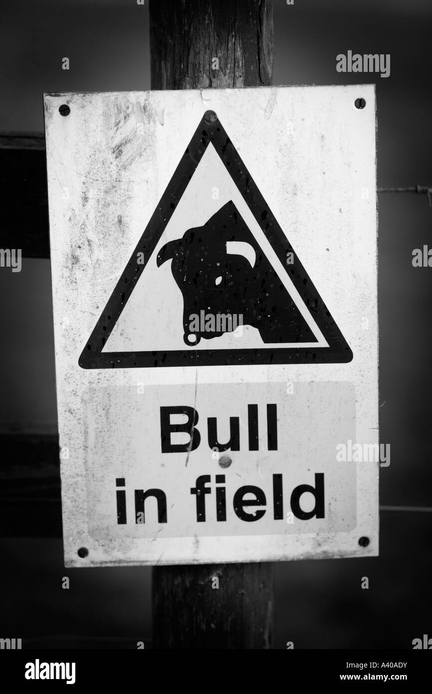 Warning sign symbol hi-res stock photography and images - Alamy